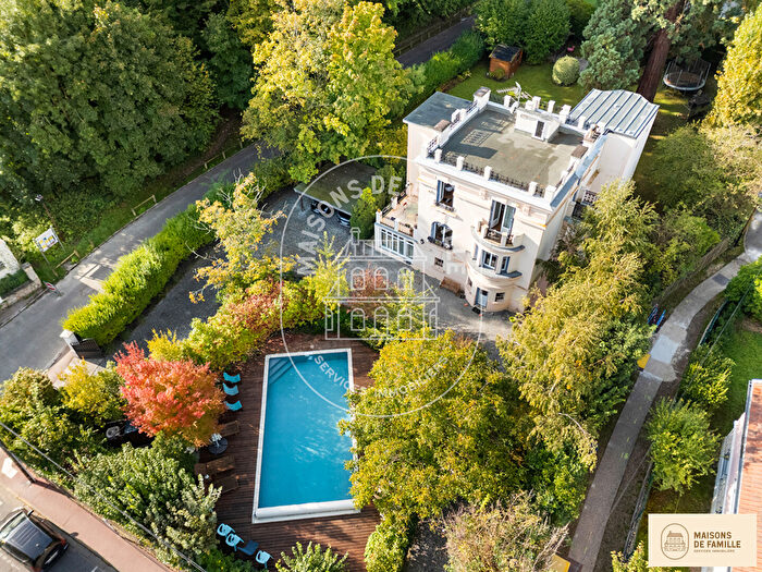 Maison à vendre - Bougival - 10 pièces - 6 chambres