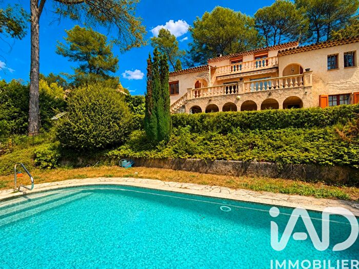 Roquefort-les-Pins - Maison 7 pièces à vendre