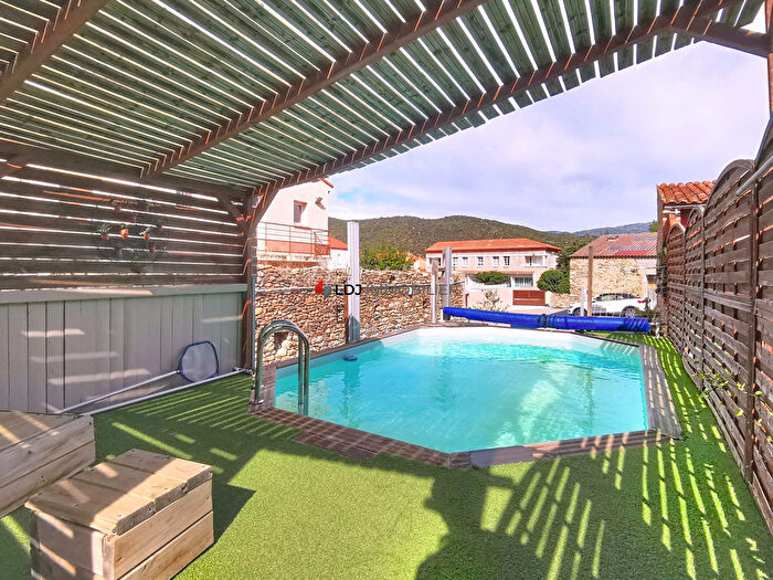 Maison à vendre - Prades - 5 pièces - 4 chambres