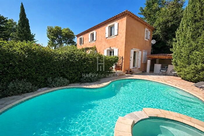 Maison à vendre - Mouriès - 7 pièces - 4 chambres