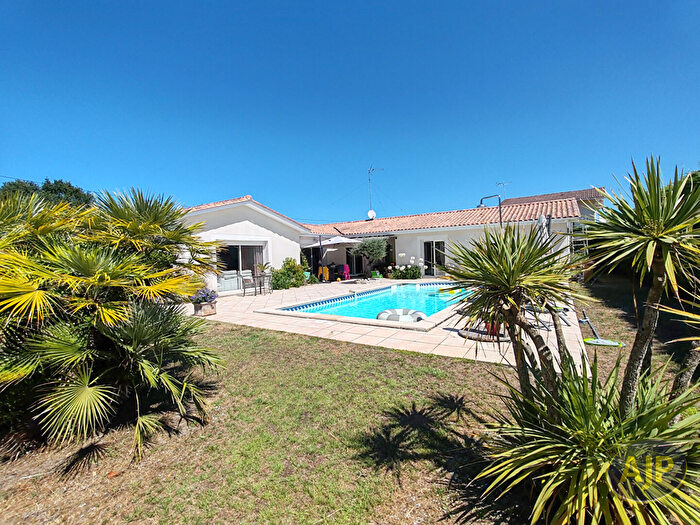 Maison à vendre - Gujan-Mestras, Mestras - 5 pièces - 3 chambres