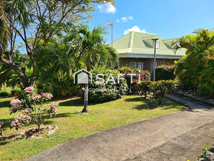 Appartement à vendre - Saint-François - 2 pièces - 1 chambre