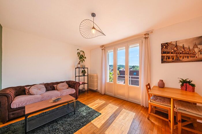 Appartement 3 pièces à Dijon, Eiffel, à vendre