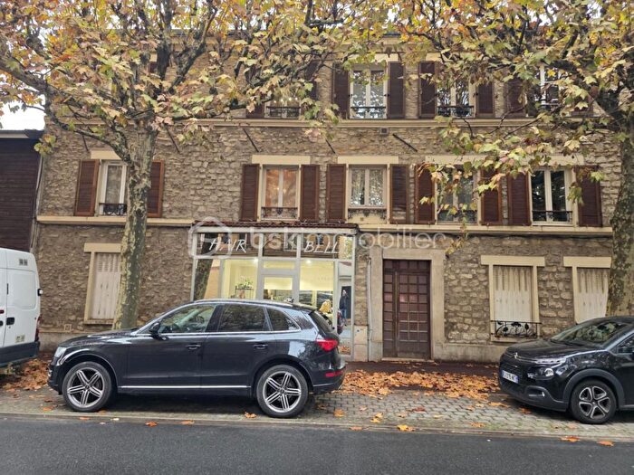 Appartement à vendre - Saint-Maur-des-Fossés, Parc de Saint-Maur - 2 pièces - 1 chambre