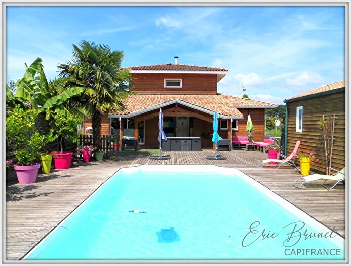 Maison à vendre - Mios - 6 pièces - 5 chambres