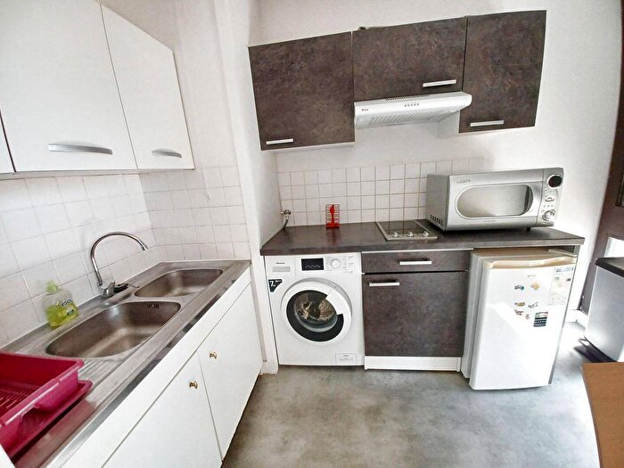 Appartement 1 pièce à Aurillac, à louer