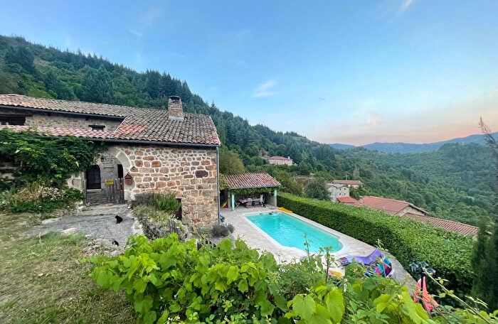 Maison à vendre - Dornas - 8 pièces - 5 chambres