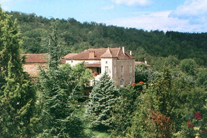 Maison 9 pièces à Luzech, à vendre