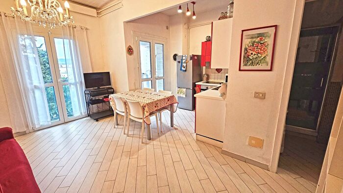 Appartement à louer - Nice, Fabron - 3 pièces - 2 chambres