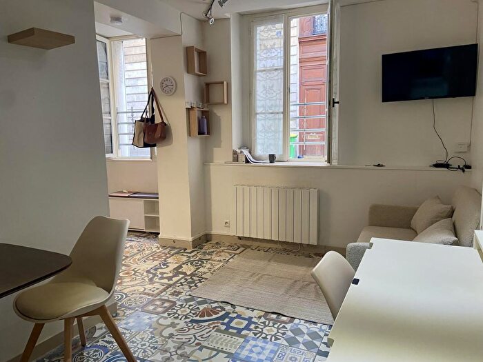 Appartement à louer - Paris e , Jardin des Plantes - 1 pièce