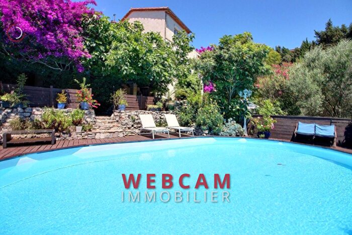 Maison à vendre - Le Cannet - 8 pièces - 6 chambres