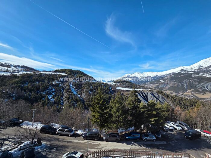 Appartement à vendre - Enchastrayes - 2 pièces - 1 chambre