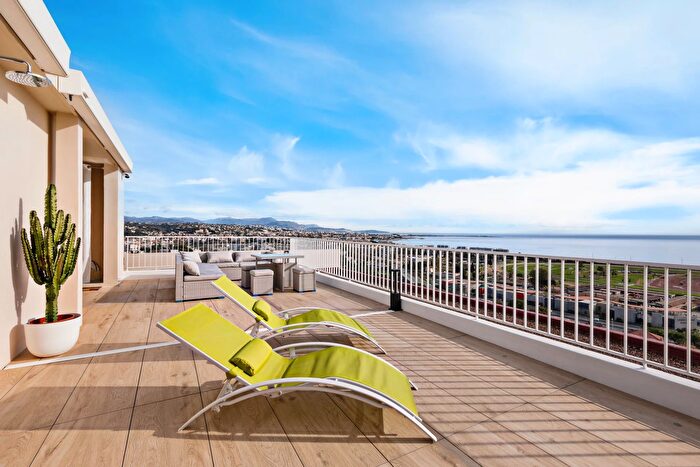 Appartement à vendre - Cagnes-sur-Mer, Saint-Véran, Le Loup - 5 pièces - 3 chambres