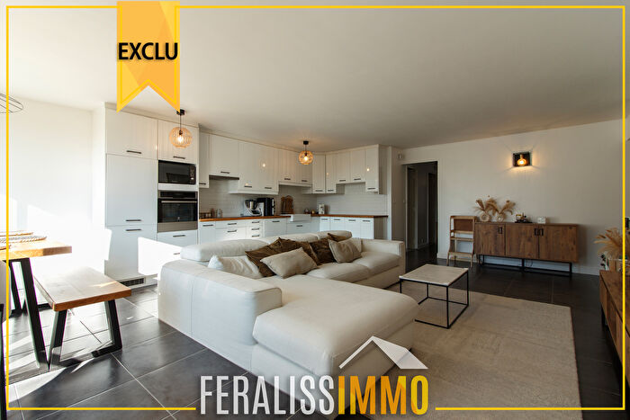 Appartement à vendre - Éragny, Challe - 4 pièces - 3 chambres