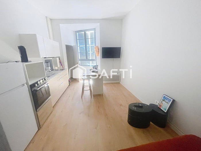 Appartement 1 pièce à louer à Centre Vieille Ville, Brignoles