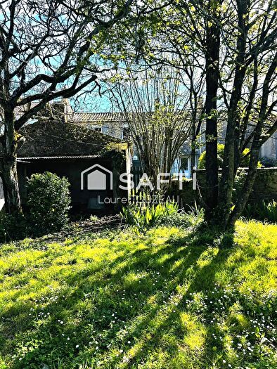 Vairé : Maison 7 pièces à vendre