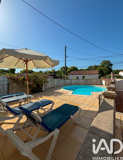 Maison à vendre - Semussac - 7 pièces - 3 chambres