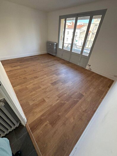 Saint-Chamond : Appartement 3 pièces à louer