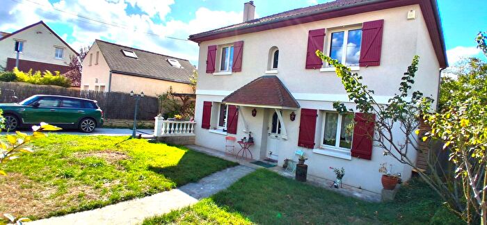 Chatou, Ouest : Maison 6 pièces à vendre