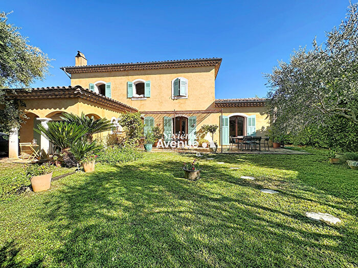 Maison 6 pièces à Grasse, Saint-Antoine, Aspres, Plascassier, à vendre