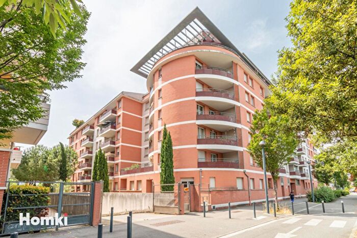 Maisons à vendre et appartements à louer - 1