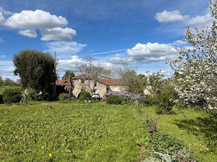 Maison à vendre - Cassagnabère-Tournas - 5 pièces - 3 chambres