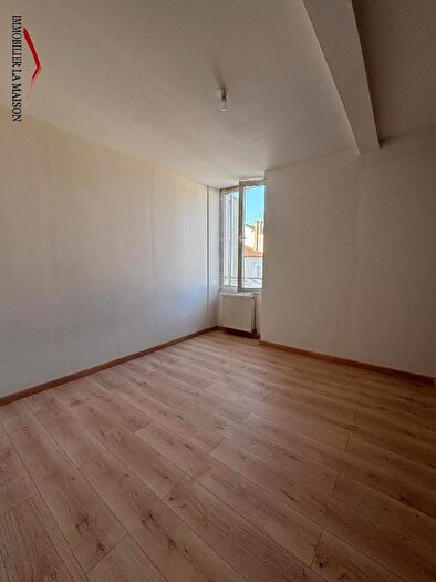 Appartement à louer - Notre-Dame-de-Sanilhac - 3 pièces - 2 chambres