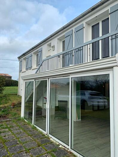 Maison à vendre - Rosnay - 8 pièces - 4 chambres