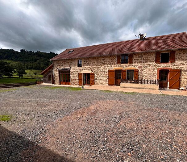 Maison à vendre - Verosvres - 8 pièces - 5 chambres