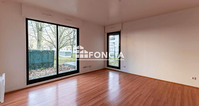 Appartement à vendre - Noisy-le-Grand, Centre-ville - 2 pièces - 1 chambre