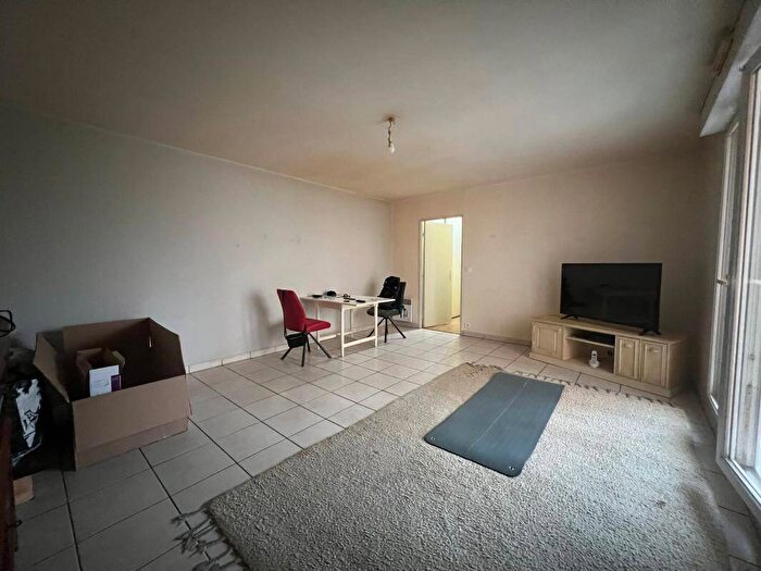 Appartement à louer - Ville Haute Nord, Coulommiers - 4 pièces - 3 chambres