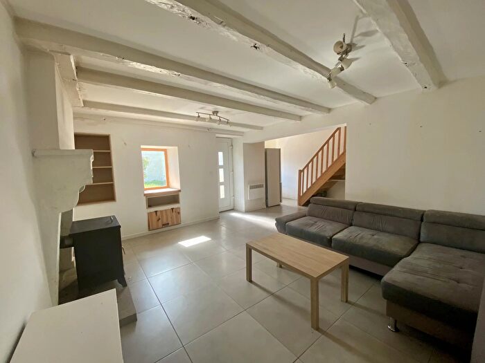 Maison à vendre - Oradour-Saint-Genest - 3 pièces - 2 chambres