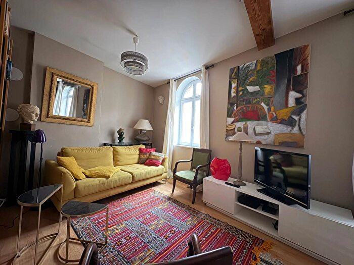 Appartement à louer - Ville-Basse, Montélimar - 2 pièces - 1 chambre