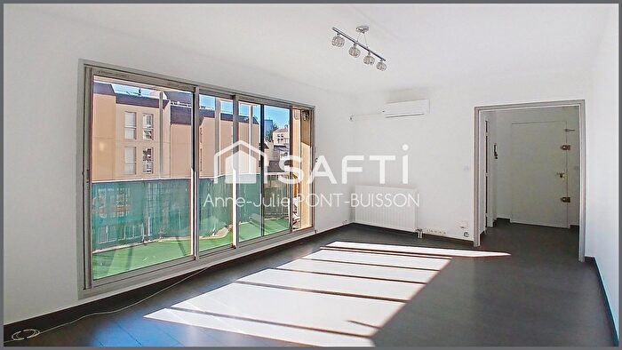 Courbevoie, Marceau République - Appartement 4 pièces à vendre