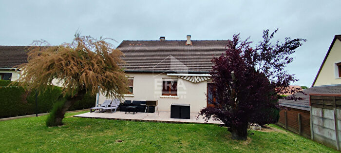 Maison 4 pièces à Berd'huis, à vendre
