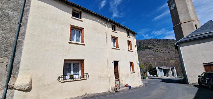 Maison à vendre - Le Bousquet - 11 pièces - 5 chambres