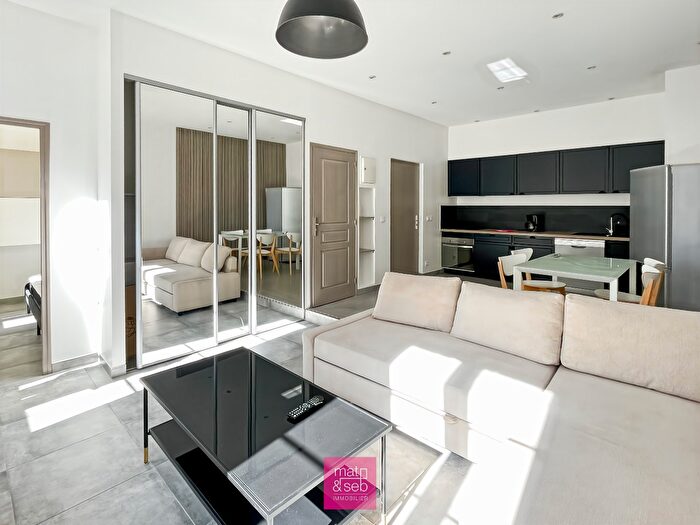 Appartement à vendre - Marseille e , Lodi - 2 pièces - 1 chambre