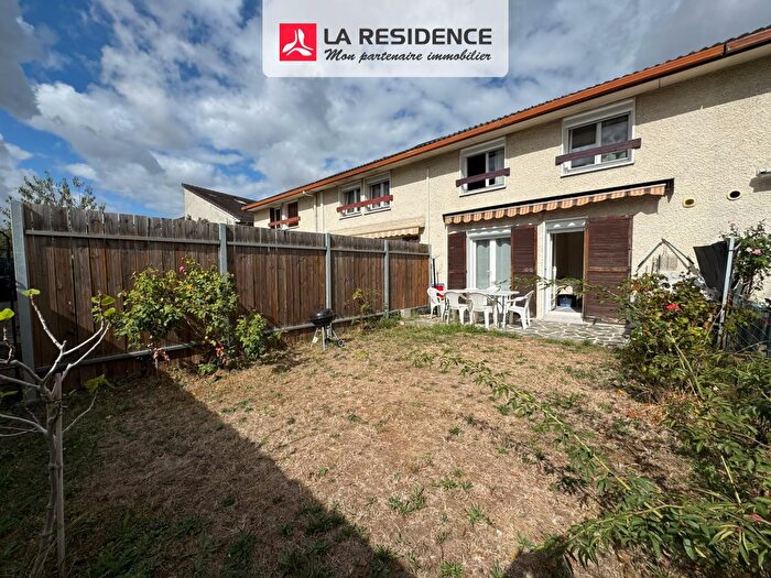 Stains : Maison 4 pièces à vendre