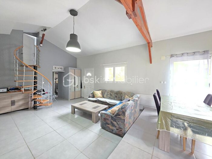 Maison à vendre - Castelculier - 5 pièces - 4 chambres