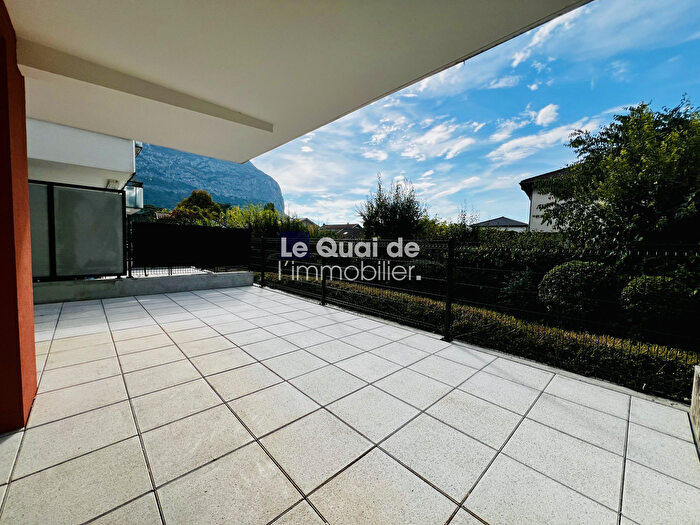 Saint-Égrève, Pont de Vence : Appartement 2 pièces à louer