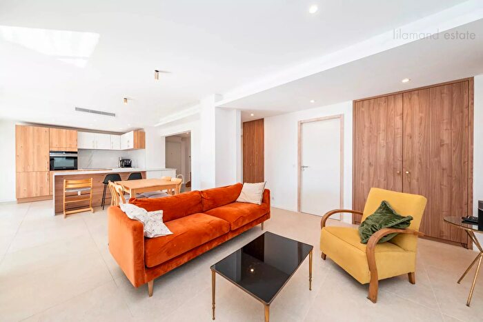 Appartement à vendre - Cannes, Petit Juas - 3 pièces - 2 chambres