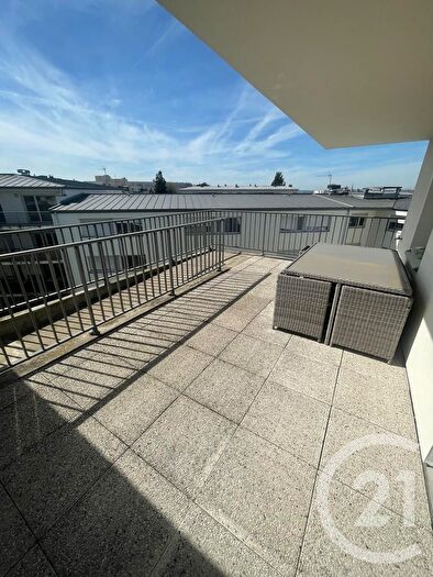 Appartement à louer - Reims, Barbâtre - 4 pièces - 3 chambres