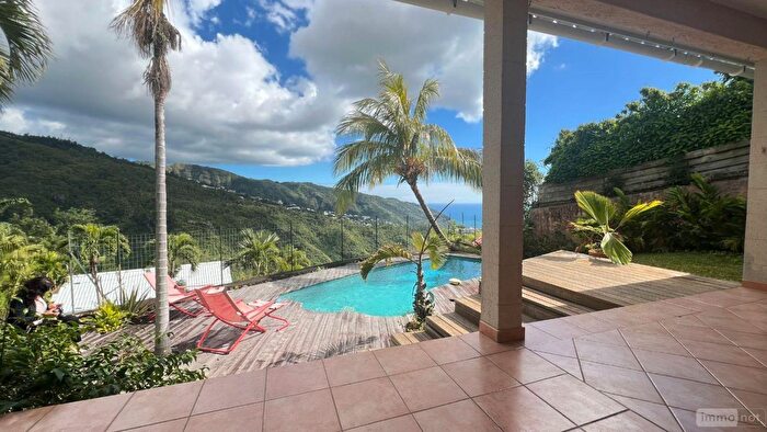 Maison à vendre - Saint-Denis - 5 pièces - 4 chambres