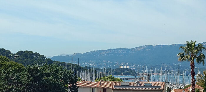 Maison 4 pièces à Saint-Mandrier-sur-Mer, à vendre