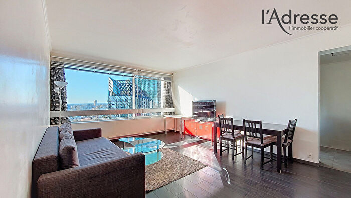 Puteaux, La Défense - Appartement 2 pièces à vendre
