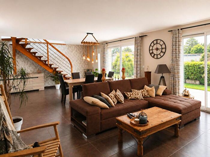 Uzein - Maison 6 pièces à vendre