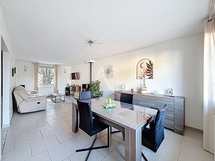 Maison à vendre - Mareuil-lès-Meaux - 5 pièces - 3 chambres