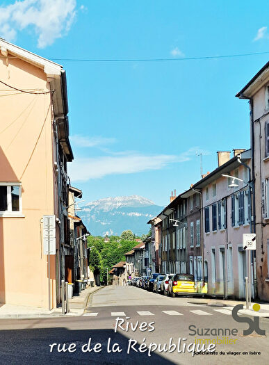 Rives : Maison 5 pièces à vendre