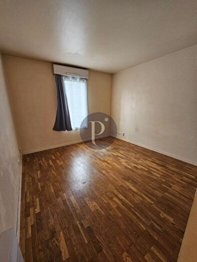 Appartement à louer - Kremlin-Saint Germain, Le Kremlin-Bicêtre - 1 pièce