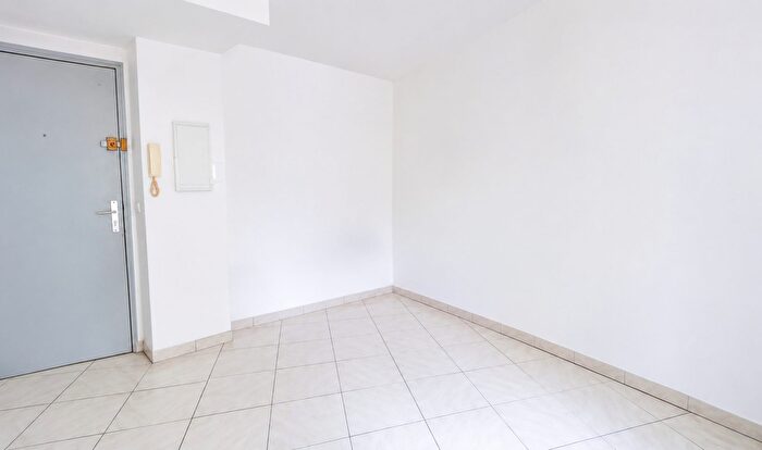 Noisy-le-Grand, Sud : Appartement 1 pièce à louer